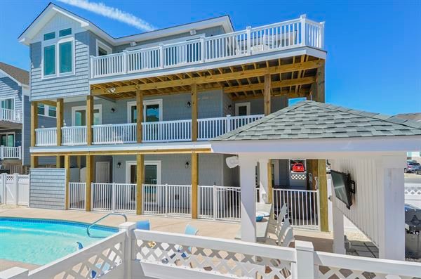 OSO-4 Seaglass | Corolla rental homes | Shorline OBX Vacation Rentals
